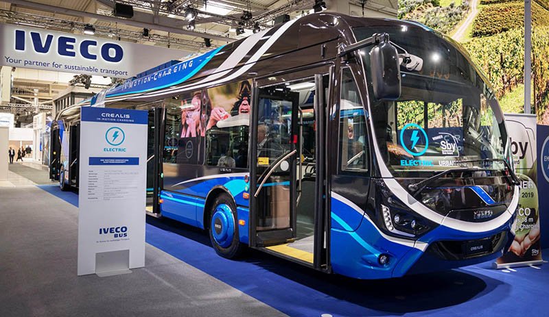 Iveco presenta su gama eléctrica en el IAA 2018 en un “stand libre de ...